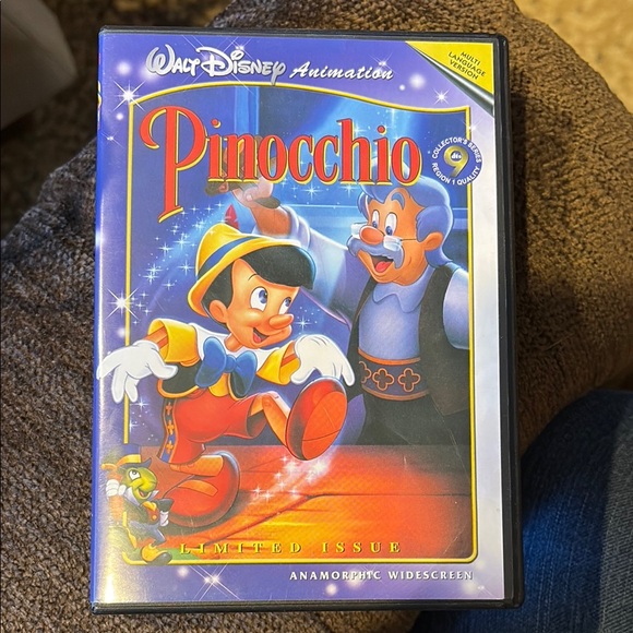 Disney | Media | Disney Pinocchio Limited Issue Dvd Blue And Red Cover ...